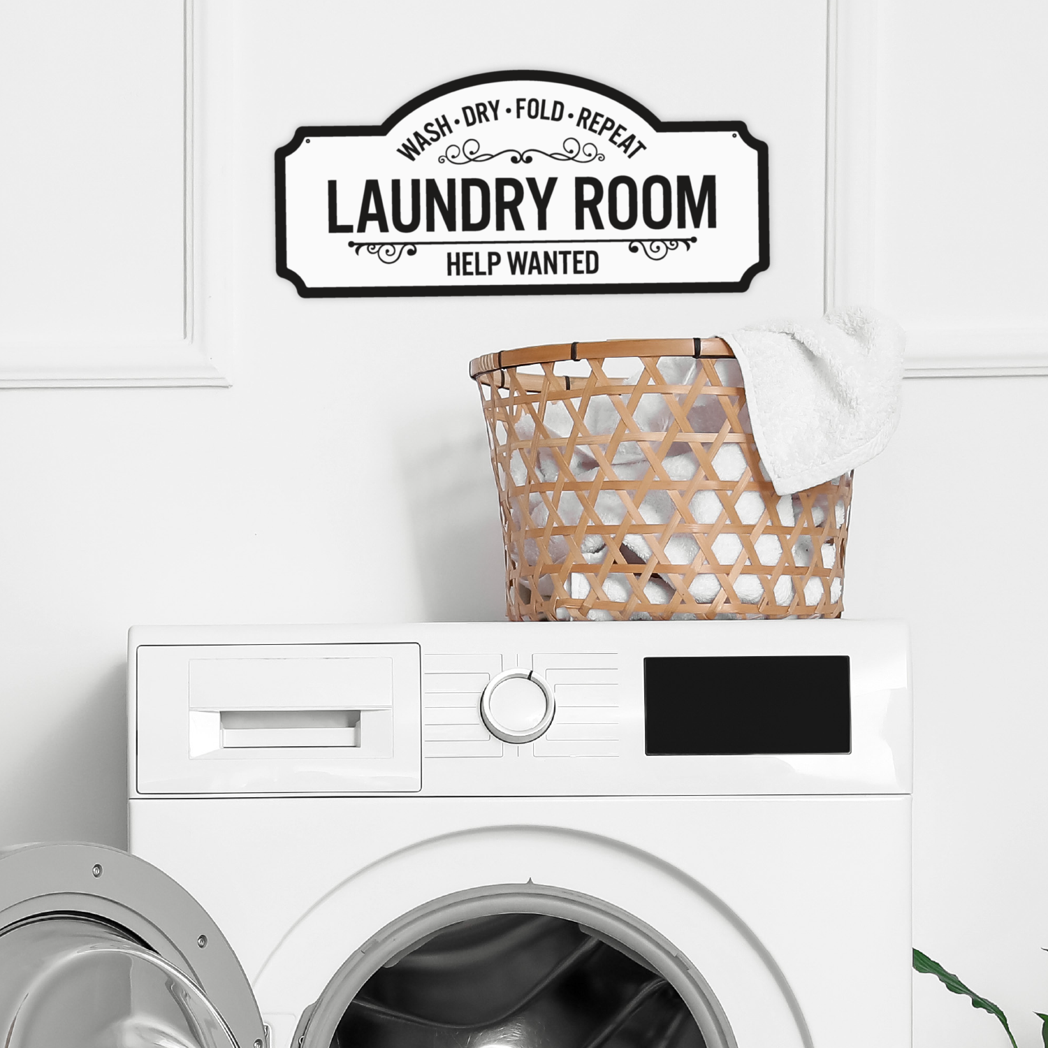 Custom Arched Street Sign – Ketchum Manufacturing Inc.